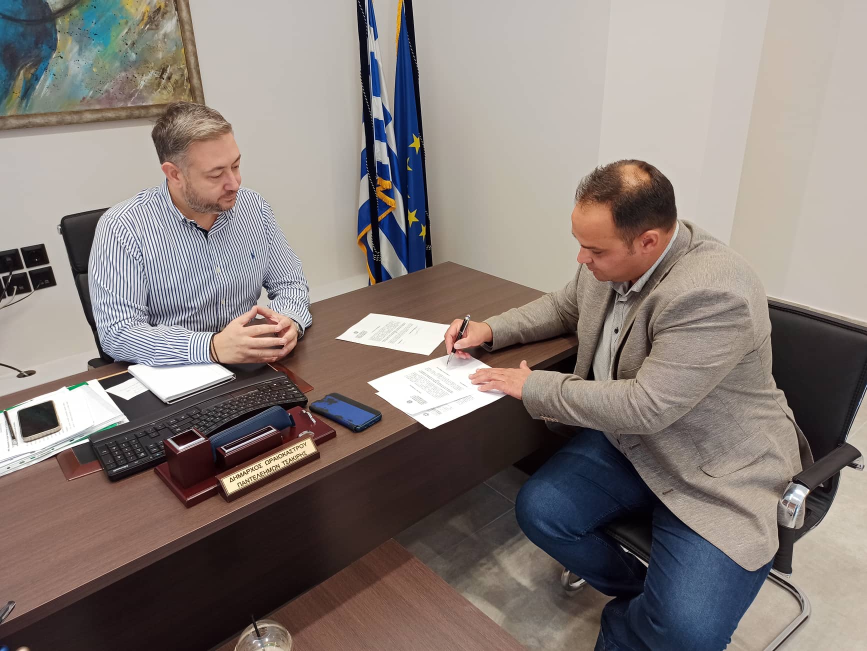 Ο Χρήστος Καρατζιάς ορκίστηκε νέος δημοτικός σύμβουλος του Δήμου ...